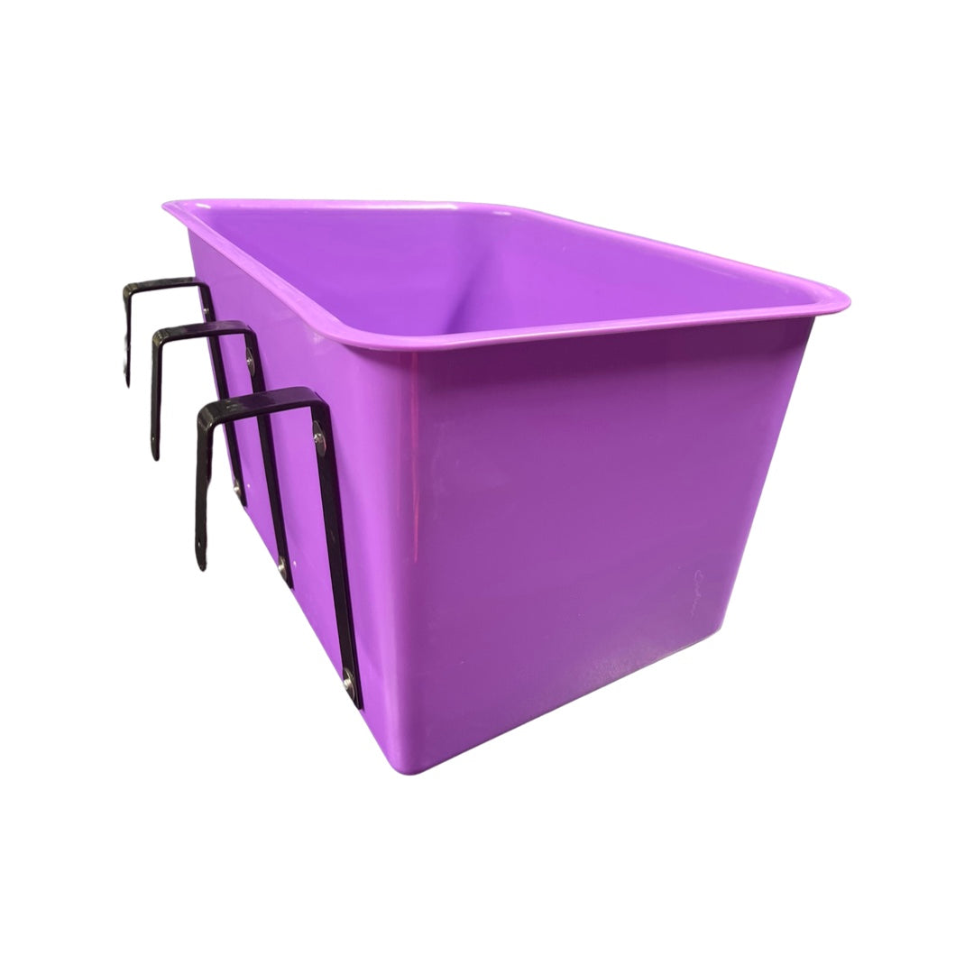 LARGE SQUARE FEED BIN – Saddleworld NT