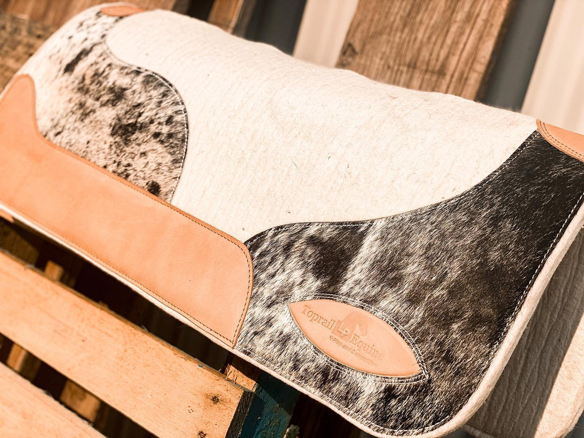 TOPRAIL LONGHORN HIDE SADDLE PAD – Saddleworld NT