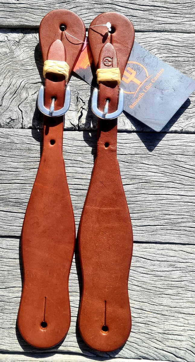 TOPRAIL RAWHIDE SPUR STRAPS WITH KEEPER – Saddleworld NT